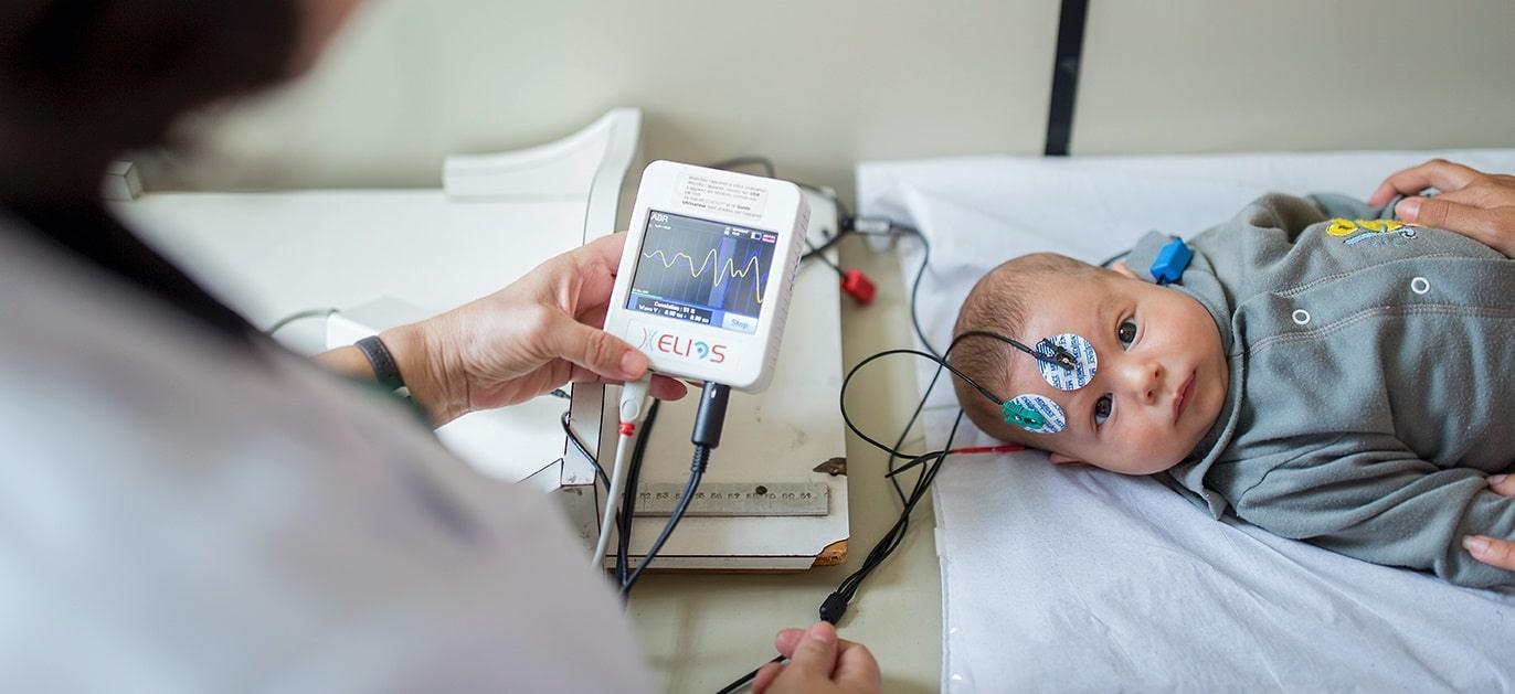 Test Auditif PEA: Dépistage Précis Pour Nouveaux-Nés